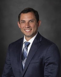 Ryan Ponton, MD, FAAOS – Board-Certified Orthopaedic Surgeon